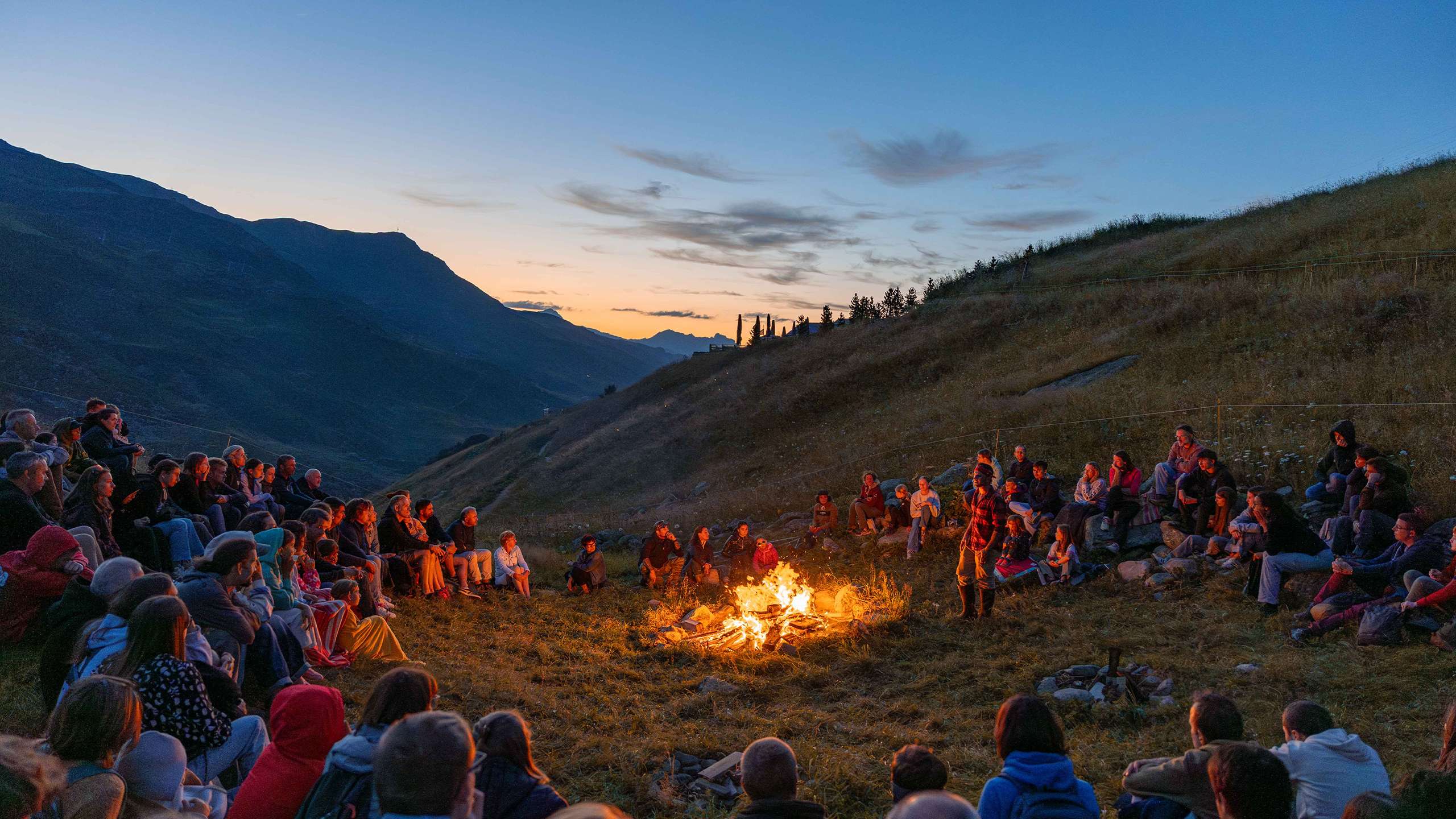 Campfire evening at the farm | Saint-Martin-de-Belleville